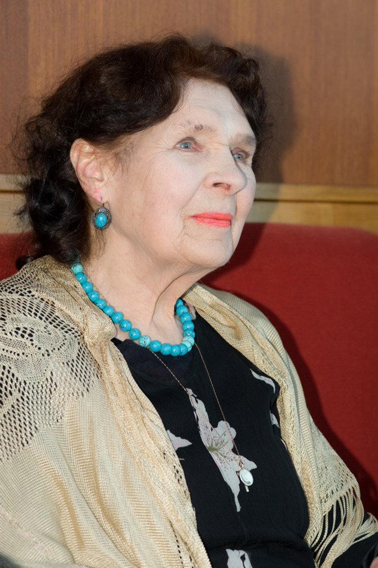 Mirė operos Primadona, mecosopranas Irena Jasiūnaitė