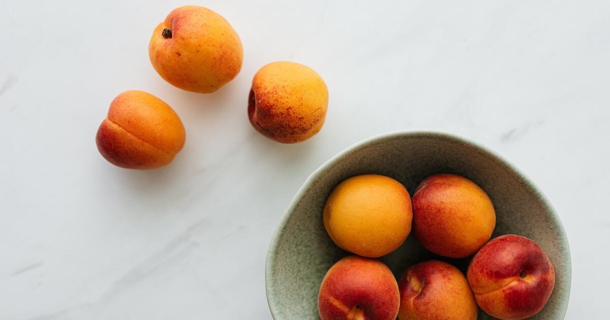 Persikai ar nektarinai: kokia giminystė juos sieja ir kuris iš jų ...