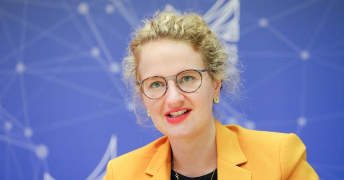 A. Armonaitė: atskirti sutrikimų dėl įtampos dėl Taivano patiriančius ...