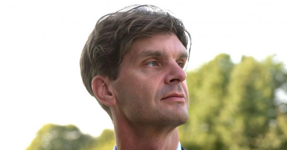 Artėjant prezidento rinkimų kampanijos finišui, daugiausiai aukų ...