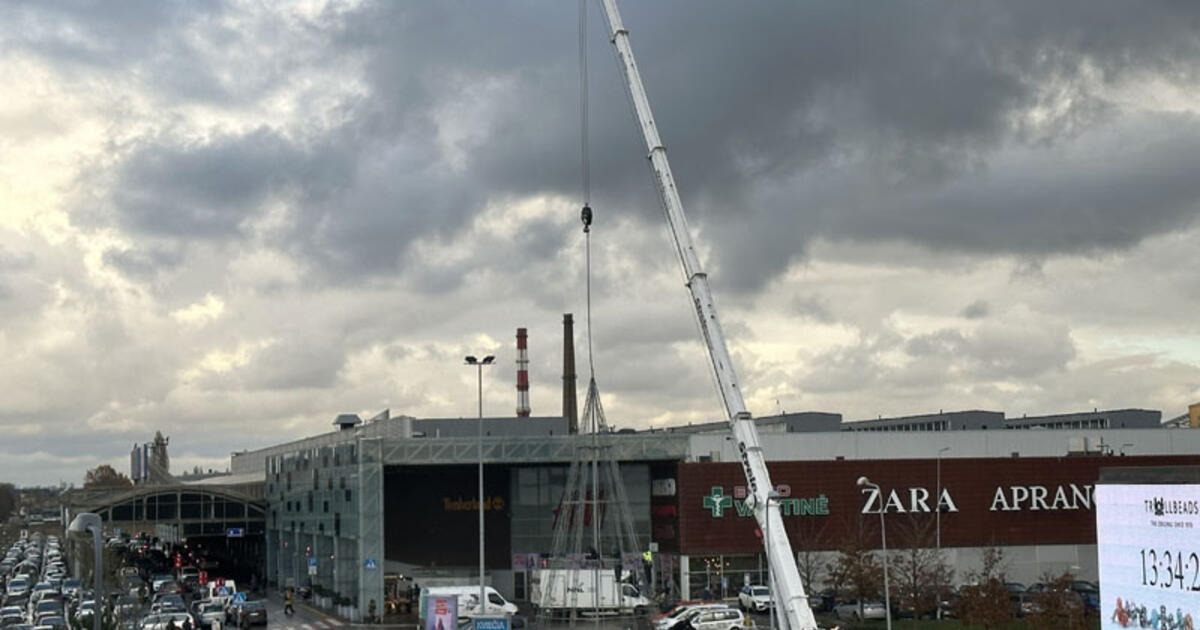 Bulvaras: Kalėdos atėjo Vėlinių žvakėms dar nesudegus | Vakarų ekspresas