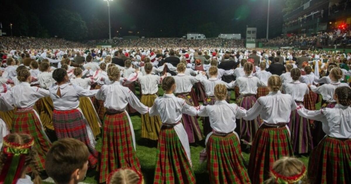 2024-ieji – NATO ir Europos Sąjungos, Dainų šventės, diplomatų ...