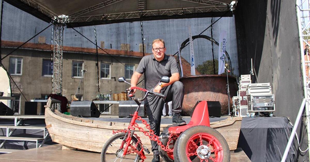 Marijus Budraitis: „Eilėraštis - tai rašančiojo širdies kardiograma“