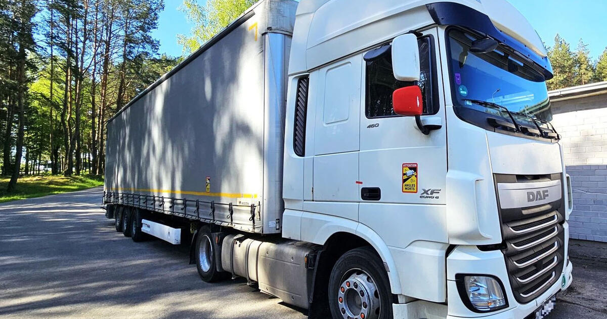 Atskleista sankcijų apėjimo schema, kai į Rusiją išvažiavę vilkikai ten ...