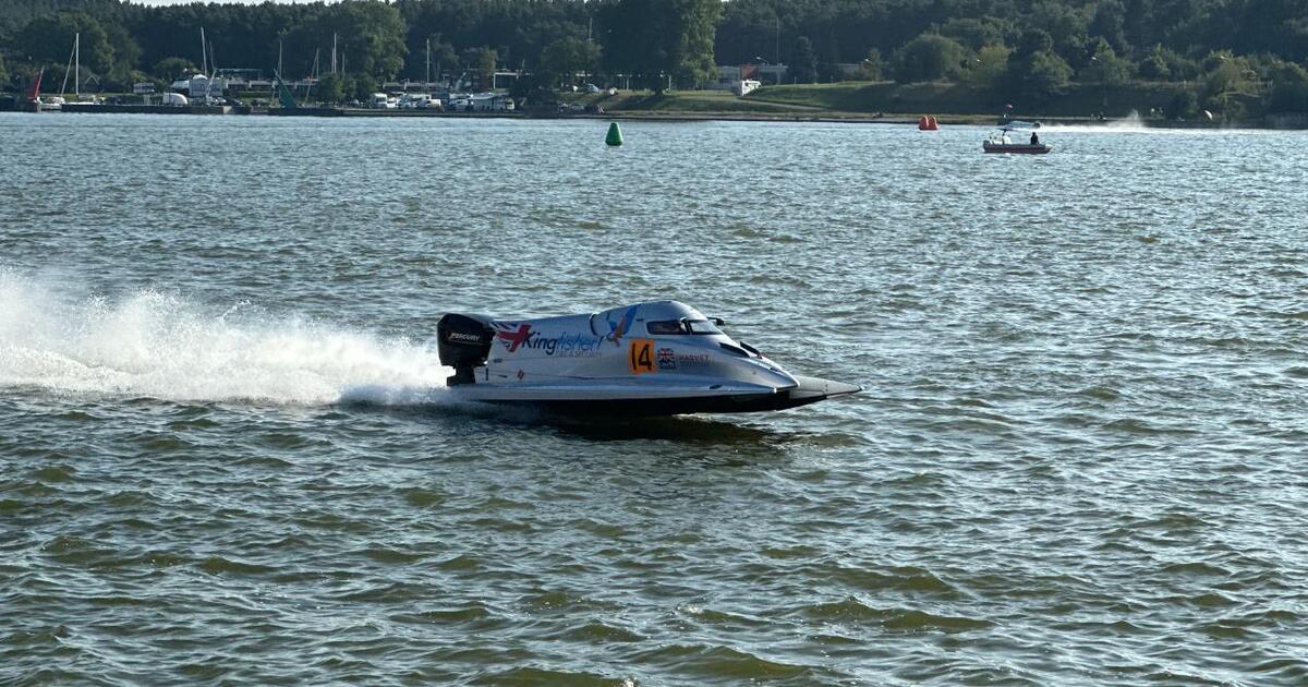 Klaipėdoje gaudžia F2 ir F4 vandens formulių varikliai: Edgaras Riabko ...
