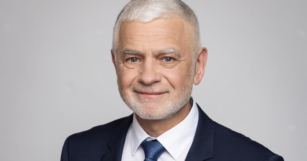 Bronius Markauskas: Ačiū Jums už tai, kad mokote mylėti, atjausti ir ...