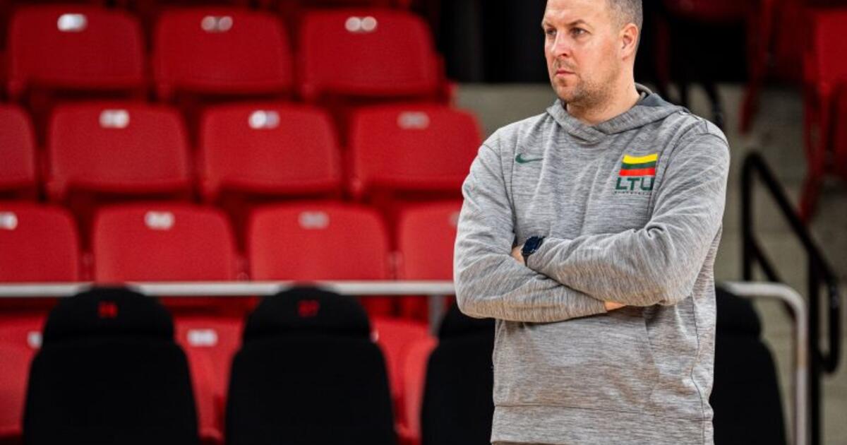 Moterų rinktinės treneris Stanišauskas paskelbė kandidates ruoštis ...