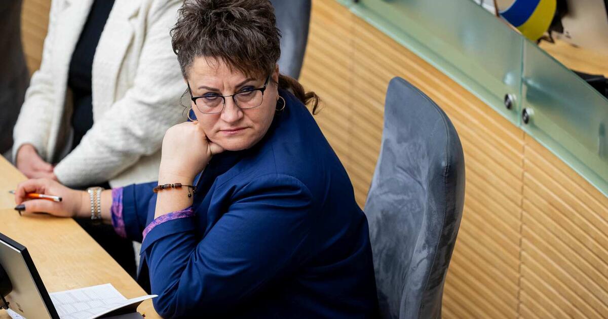 Sukritikavo iniciatyvą gerinti sveikatos priežiūros paslaugas buvusiems ...