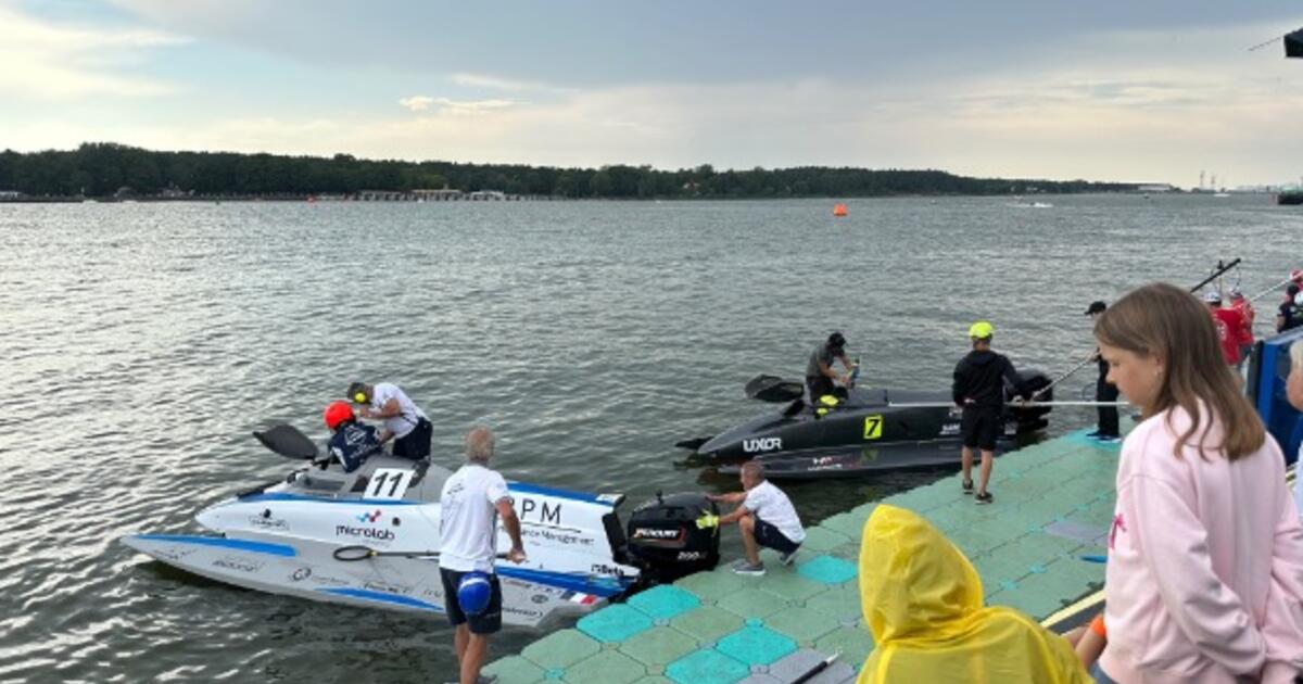 Paaiškėjo, kiek Edgaras Riabko Klaipėdoje užsidirbo F2 vandens formulių ...